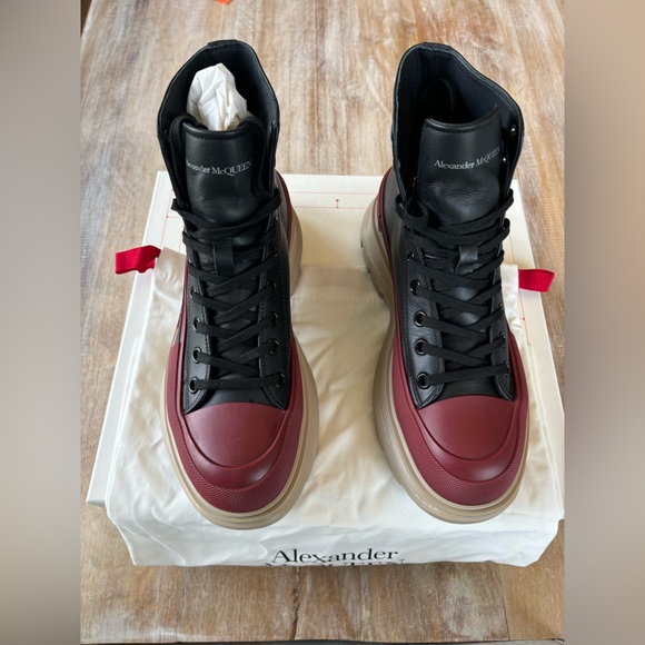 Alexander McQueen | Shoes | Alexander Mcqueen Lug Sole Combat Boot ...